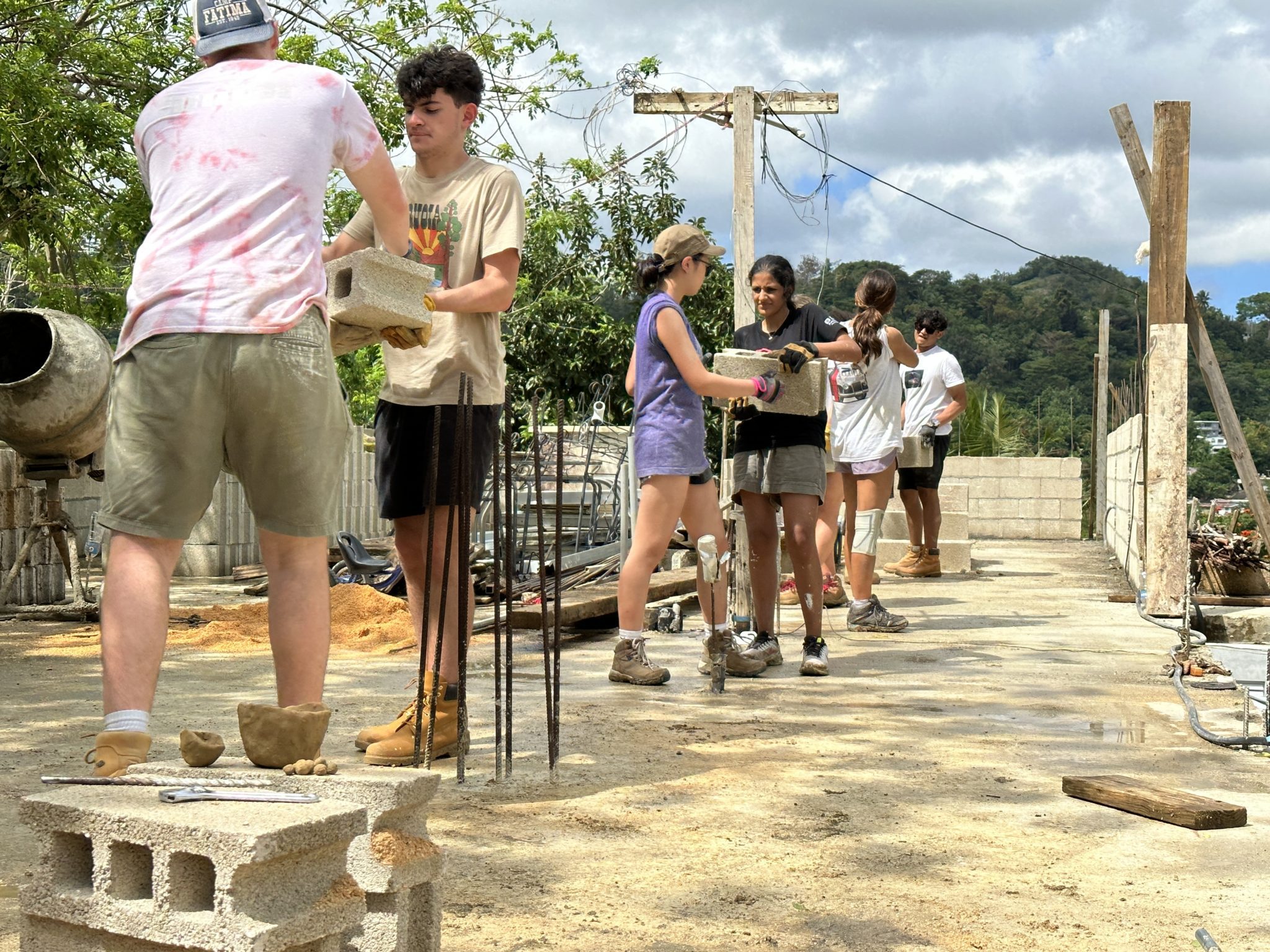 LuHi Team Serves in Puerto Rico | Long Island Lutheran Middle & High School