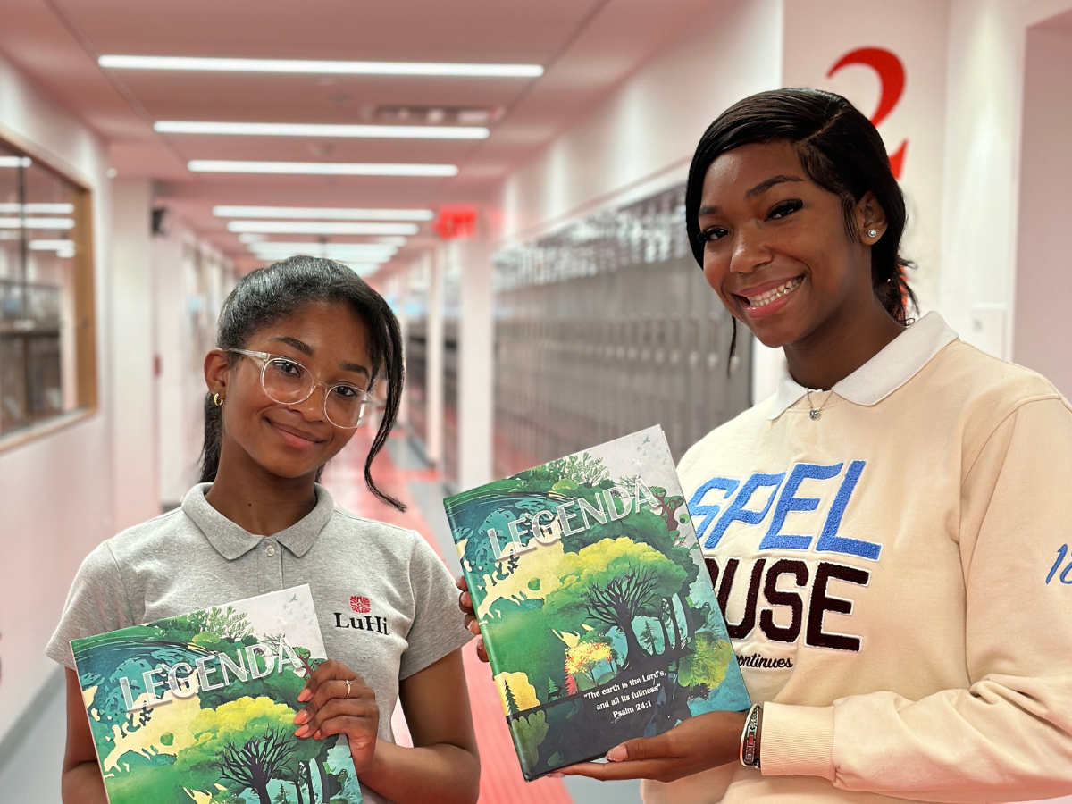 Celebrating the Seniors: A Sweet and Sentimental Send-Off